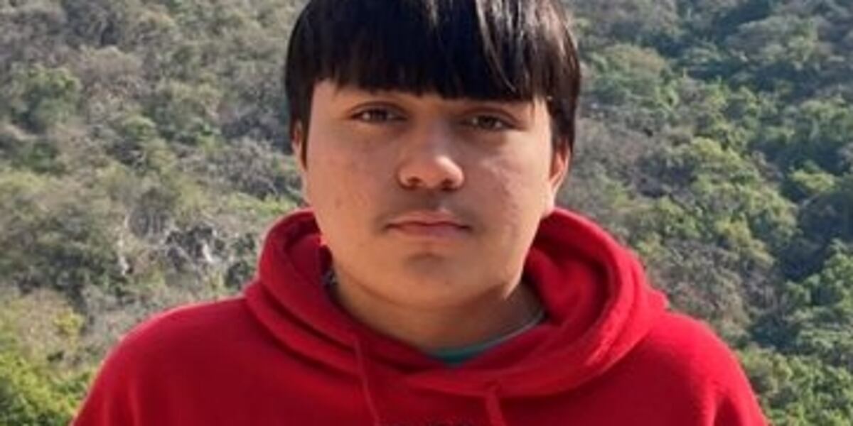 UPDATE: Missing teen located safe by East Baton Rouge sheriff, says ... UPDATE: Missing teen located safe by East Baton Rouge sheriff, says ...