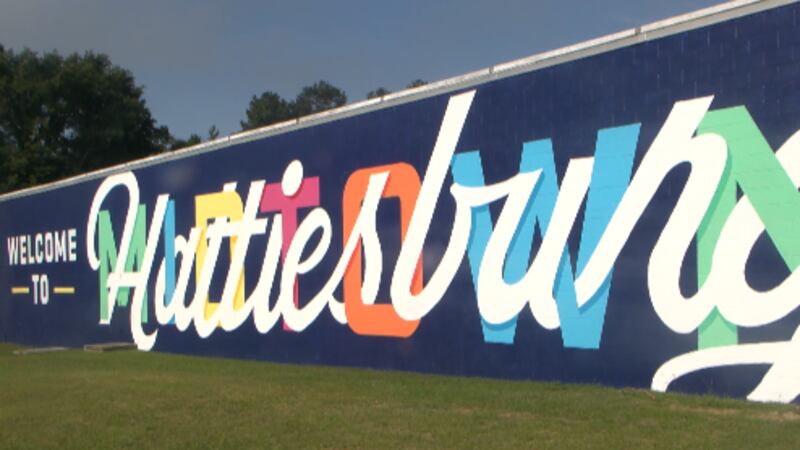 Hattiesburg unveils midtown mural Hattiesburg unveils midtown mural
